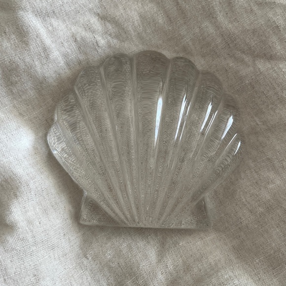 Tiffany & Co. | Accents | Tiffany And Co Crystal Shell Paperweight Rare ...